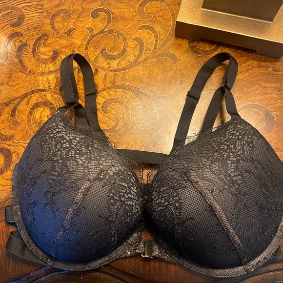Victoria's Secret | Intimates & Sleepwear | Black Lace Push Up Bra ...